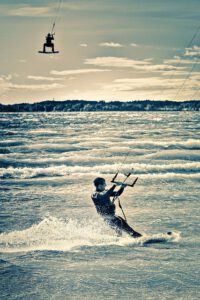 How Safe is Paragliding? A Comprehensive Guide to Paragliding Safety ...